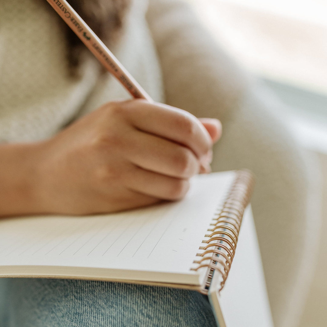 Embrace Summer to the Fullest with a Summer Bucket List – Ramona & Ruth